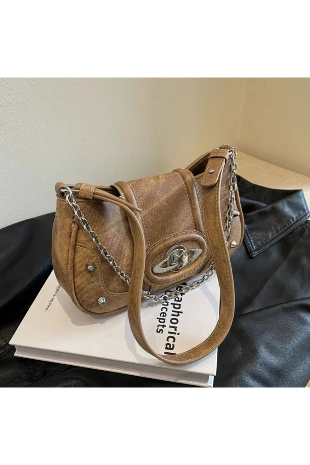 Buy Retro Orbit Chain Bag - Shoptery